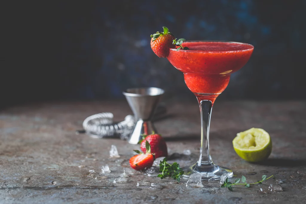 Top 10 Labor Day Cocktails | Labor Day Drinks | Flavorfix